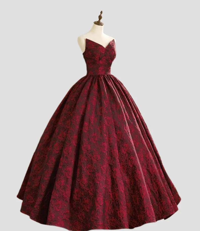 Amazing A-line V Neck Floral Lace Long Evening Prom Dress on Luulla